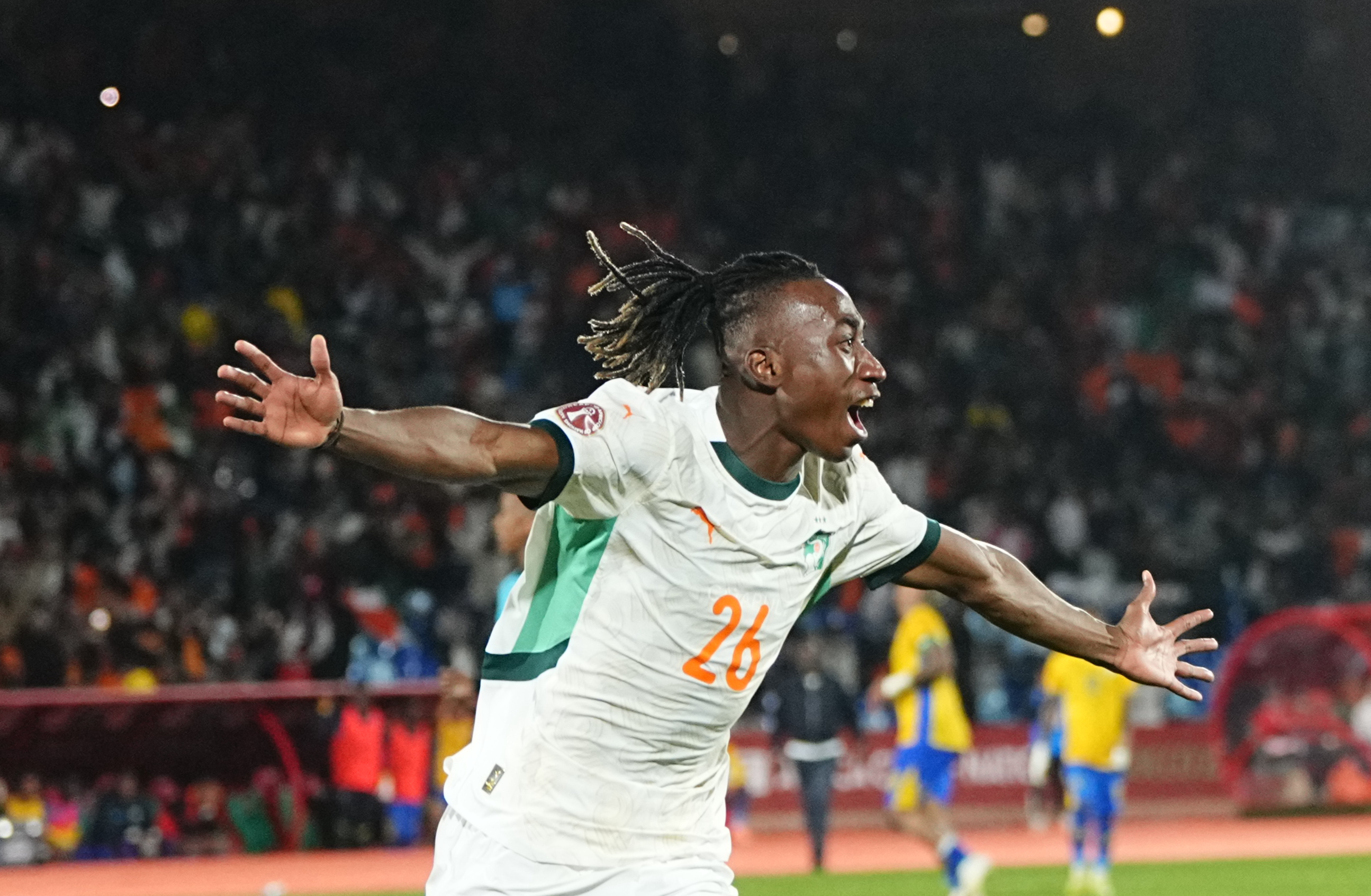 Report: Bayern Munich wants new winger regardless of potential Serge ...