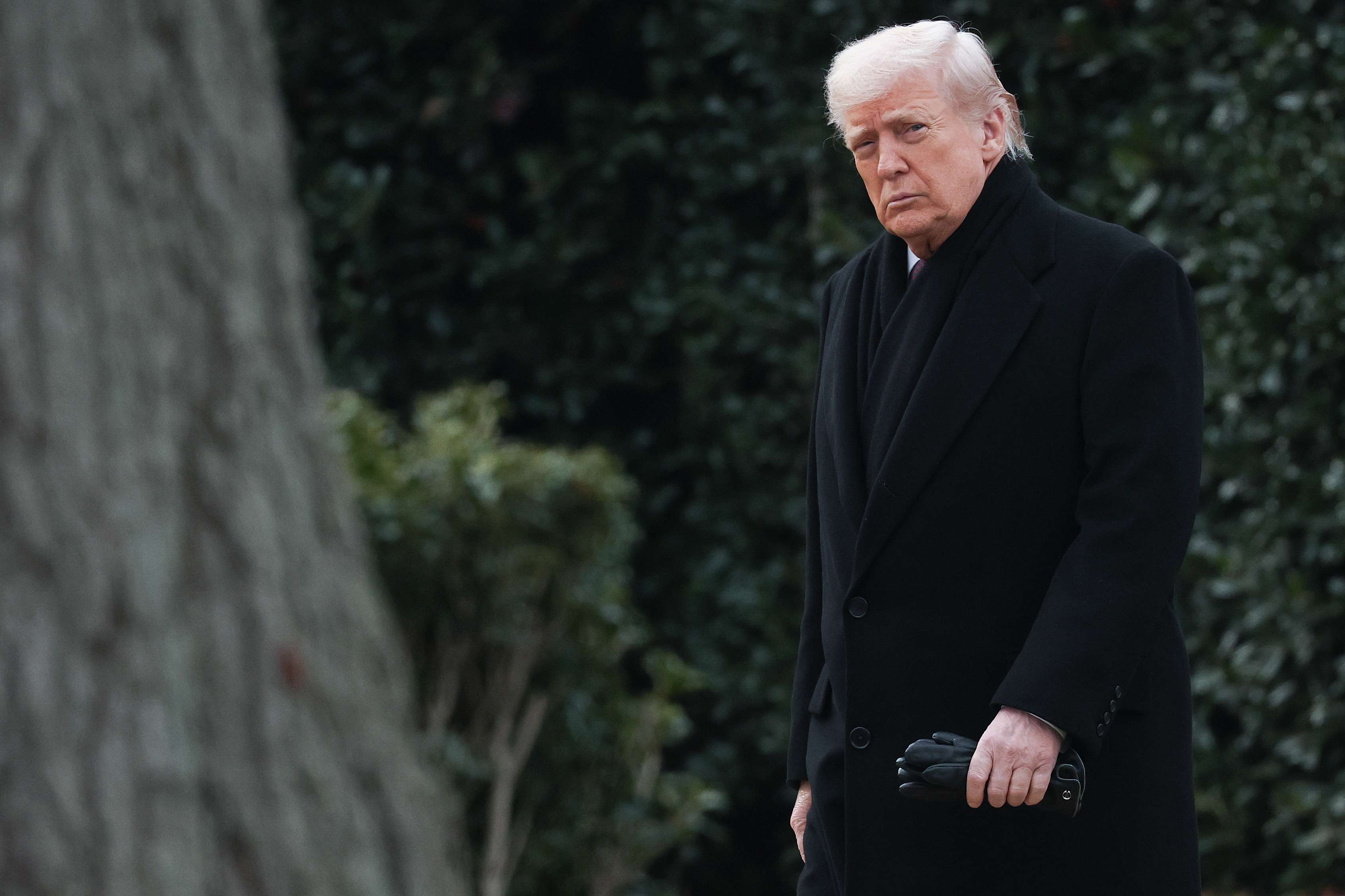 Donald Trump gets warning sign economy voters