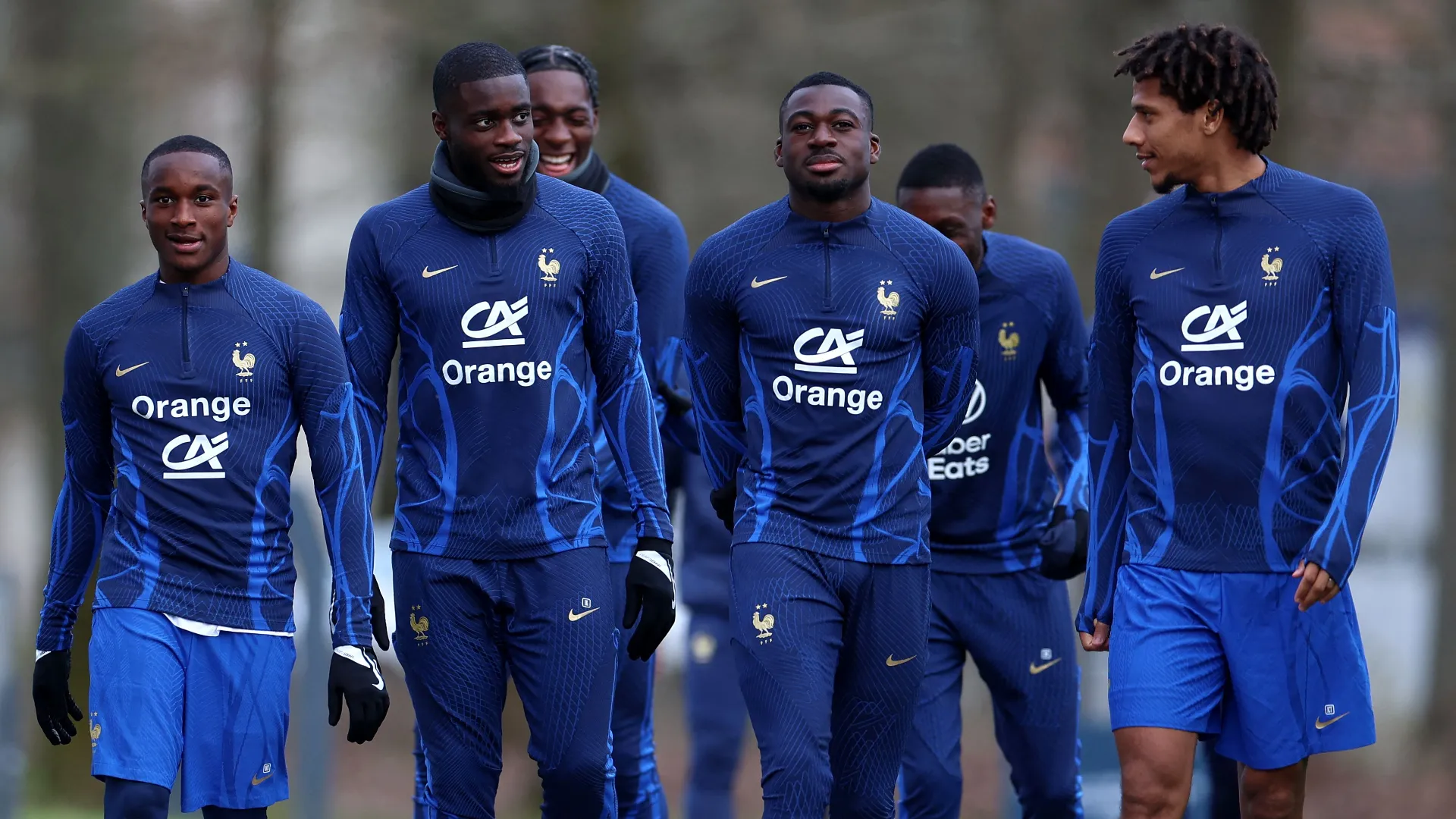 Dayot Upamecano empfiehlt dem FC Bayern einen Freund: Attraktive ...