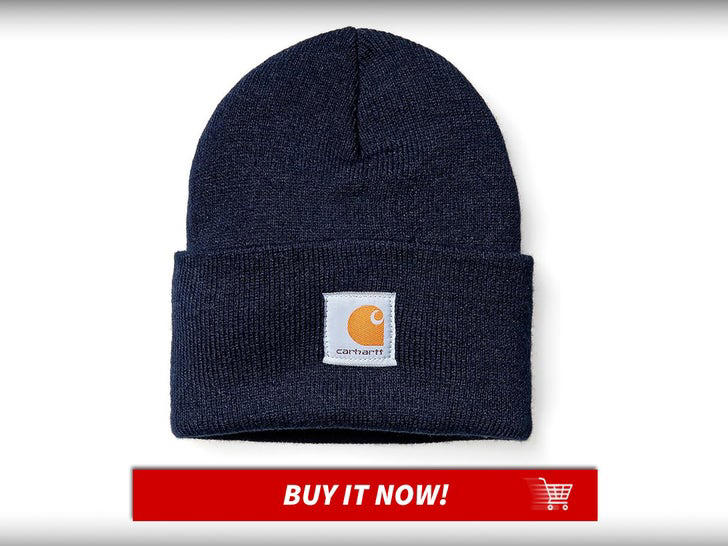 Winter 2026 accessories: Gloves, scarves and pocket warmers