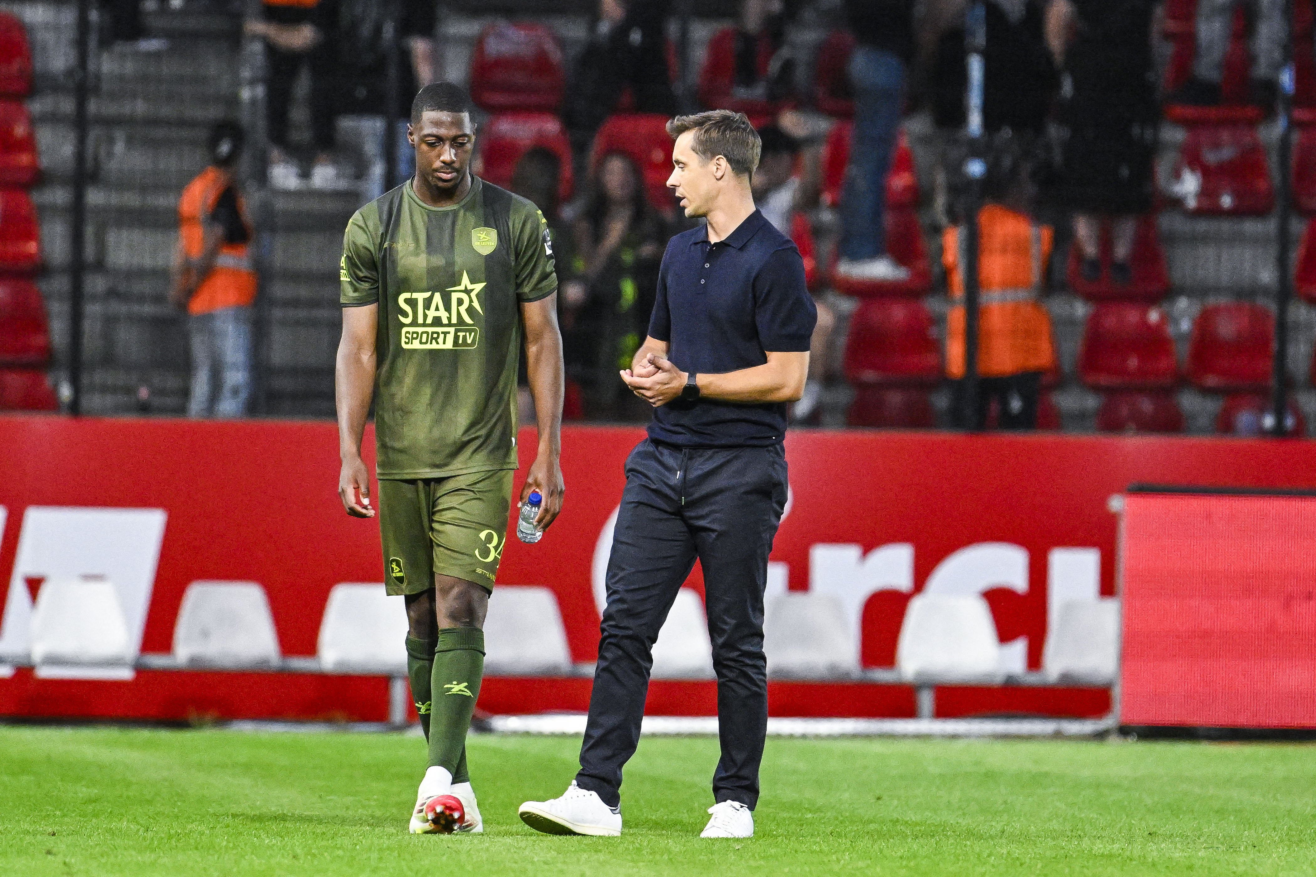 Premier League and Championship sides chase defender after £1.5m ...