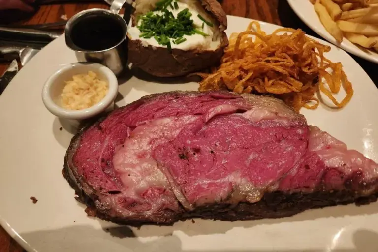 The Keg Steakhouse menu prices with calories [updated 2026]