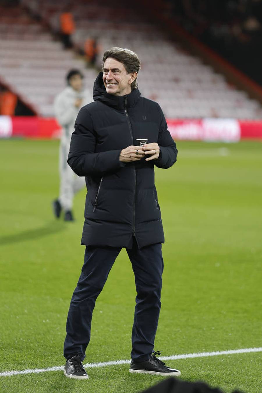 Becher des Rivalen: Fans fordern Trainer-Entlassung