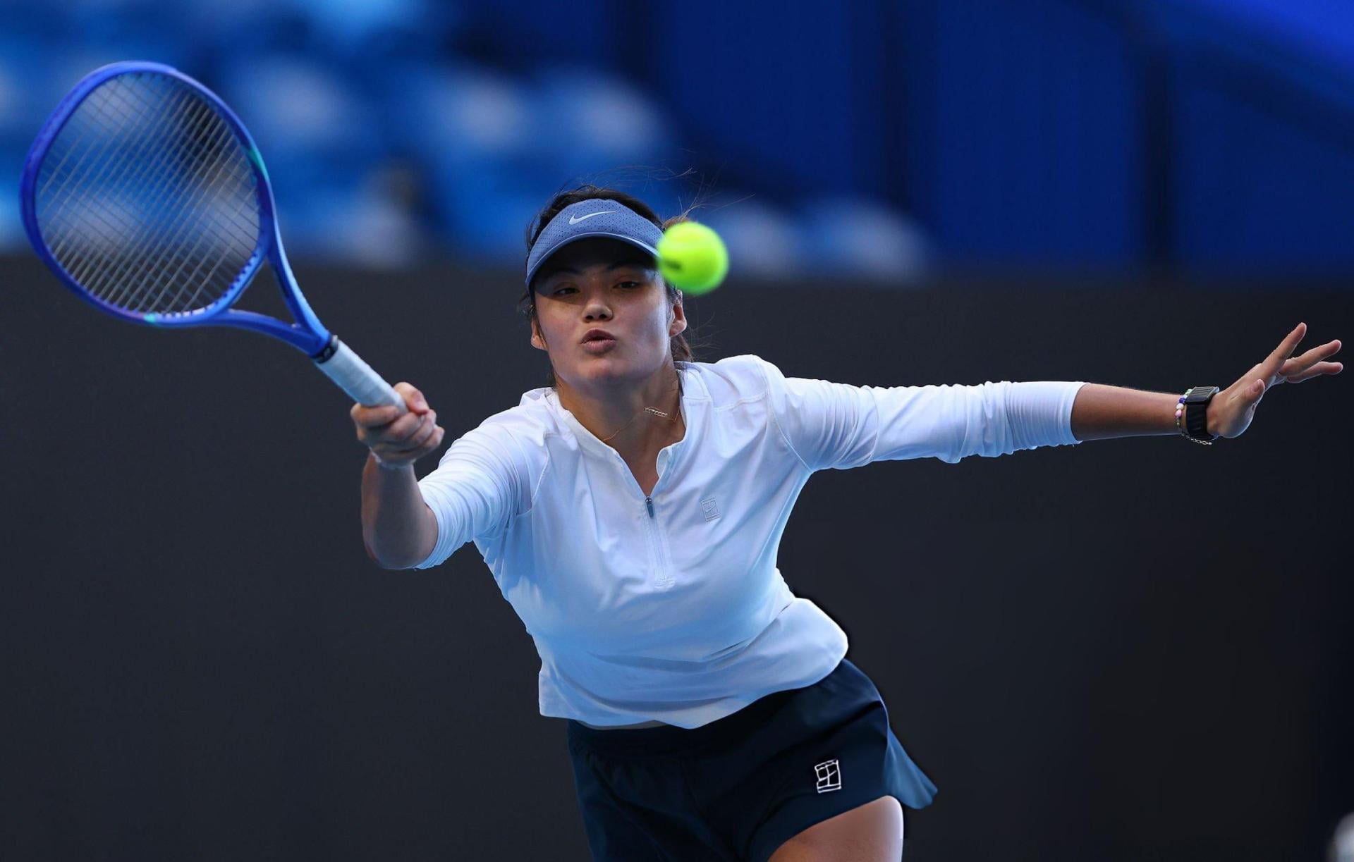 Emma Raducanu clears air on her racket switch experiment