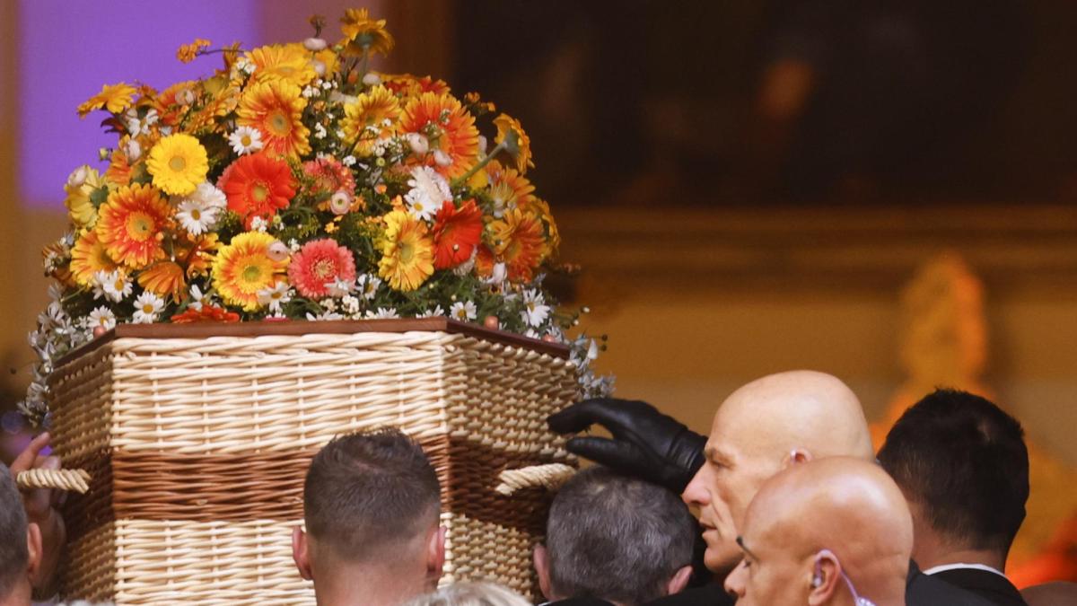 ¿Por qué tocaron los Gipsy Kings en el cortejo fúnebre de Brigitte Bardot?