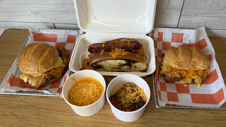Review: Smashburger's new scorchin' menu is a hot mess, in the best ...
