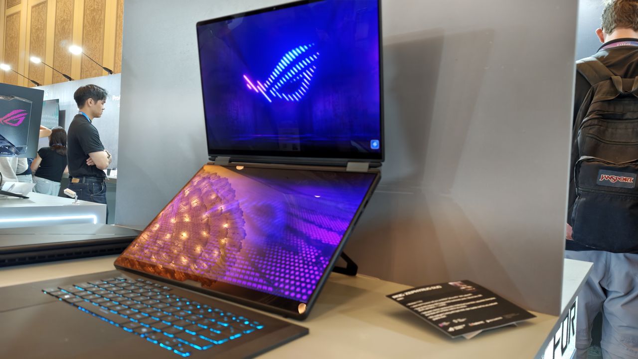 I just got hands on with ASUS' exciting new laptops at CES