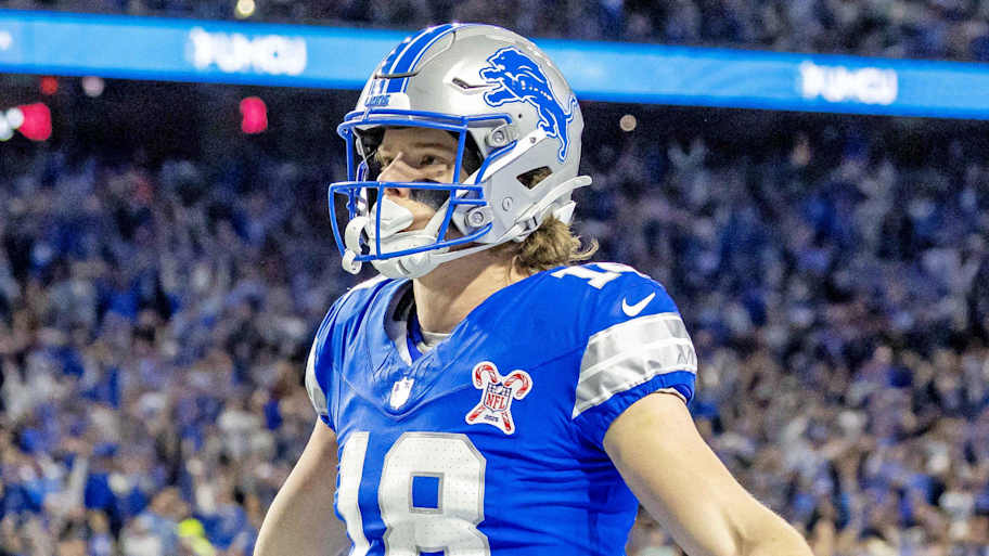 Amon-Ra St. Brown pulls prank on rookie wide receivers