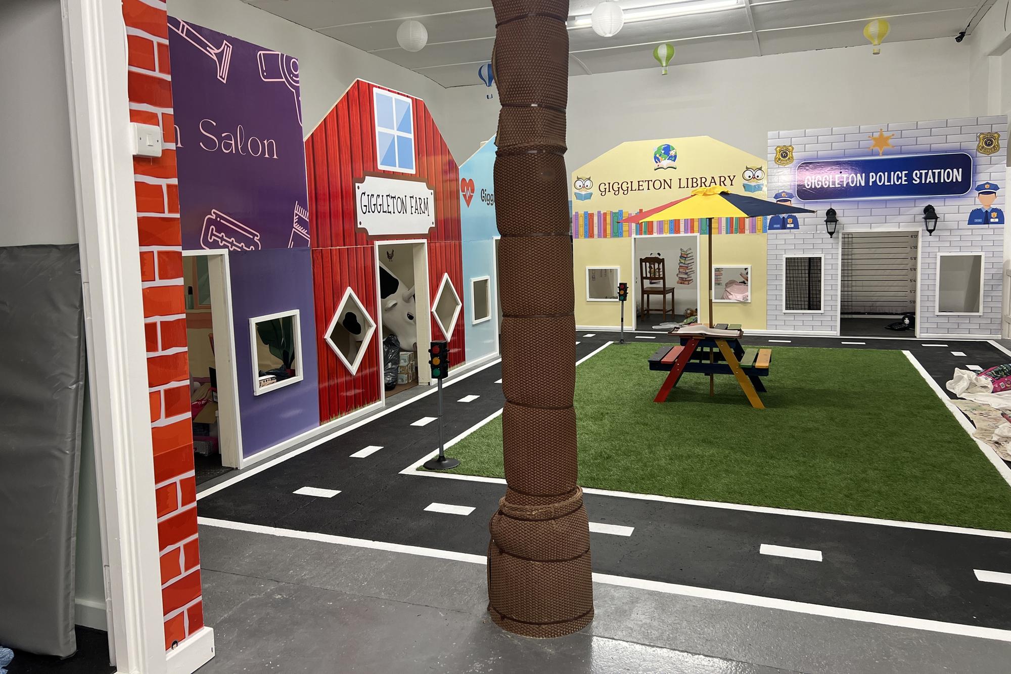 Children’s role play centre in West Sussex looking for new weekend staff