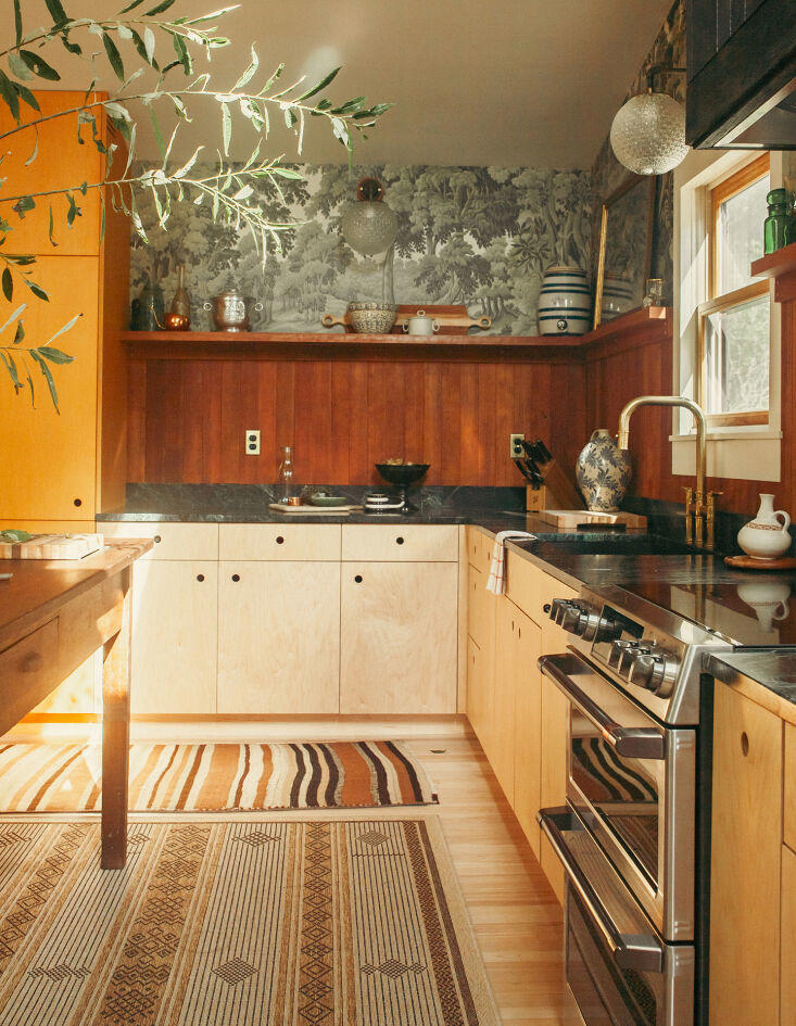 Kitchen of the week: 8 ideas to steal from a young designer’s romantic ...