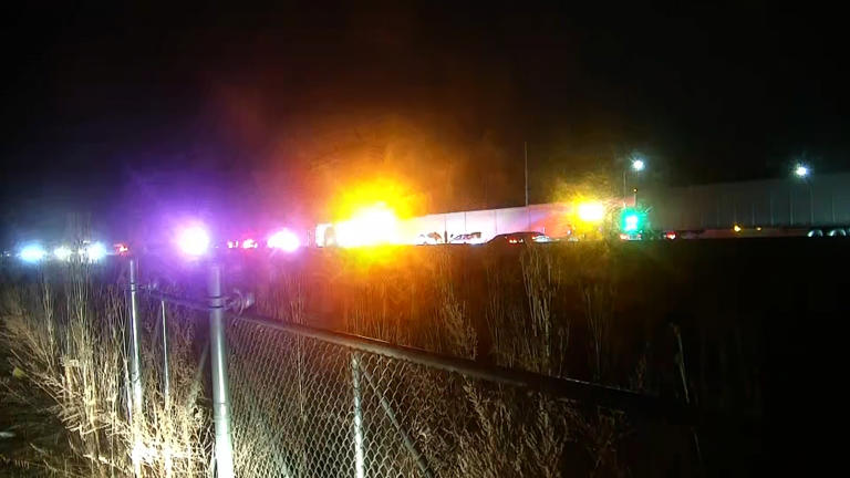 Fatal I-55 crash shuts down lanes in southwest suburbs; 'major' traffic ...