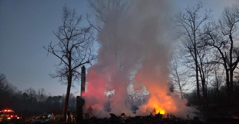 Pendleton County house fire sends 2 to hospital: Pendleton OEM