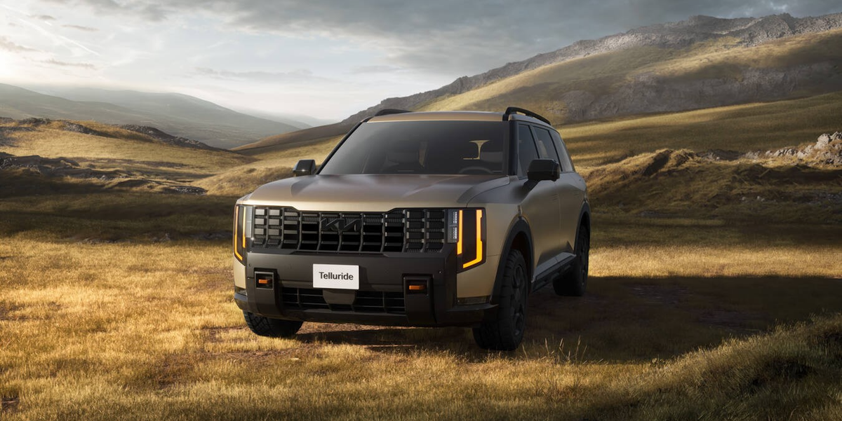 The Kia Telluride's new generation has a base price that crests $40,000 ...