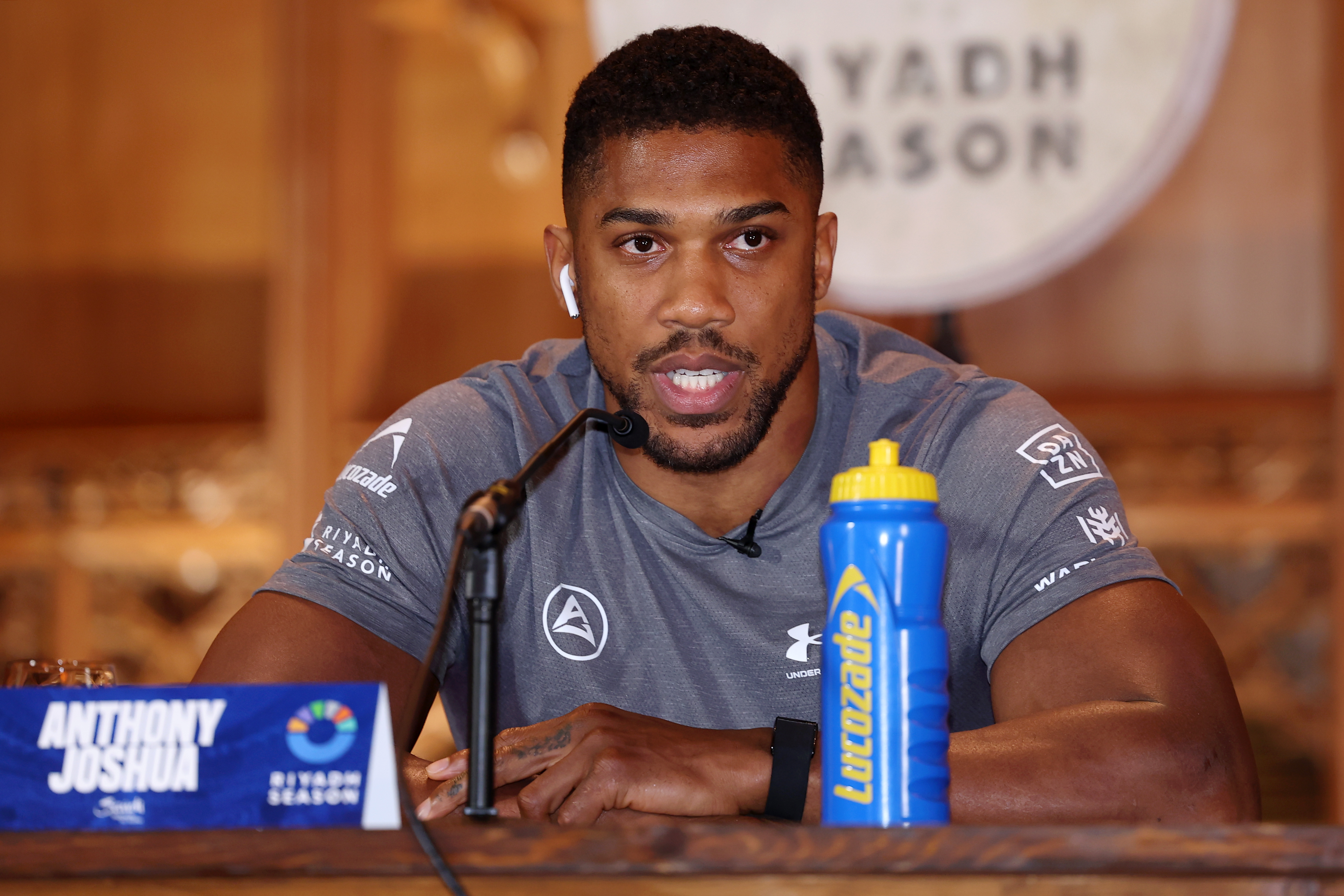 Anthony Joshua pens heartfelt tribute to ‘special’ friends lost in ...