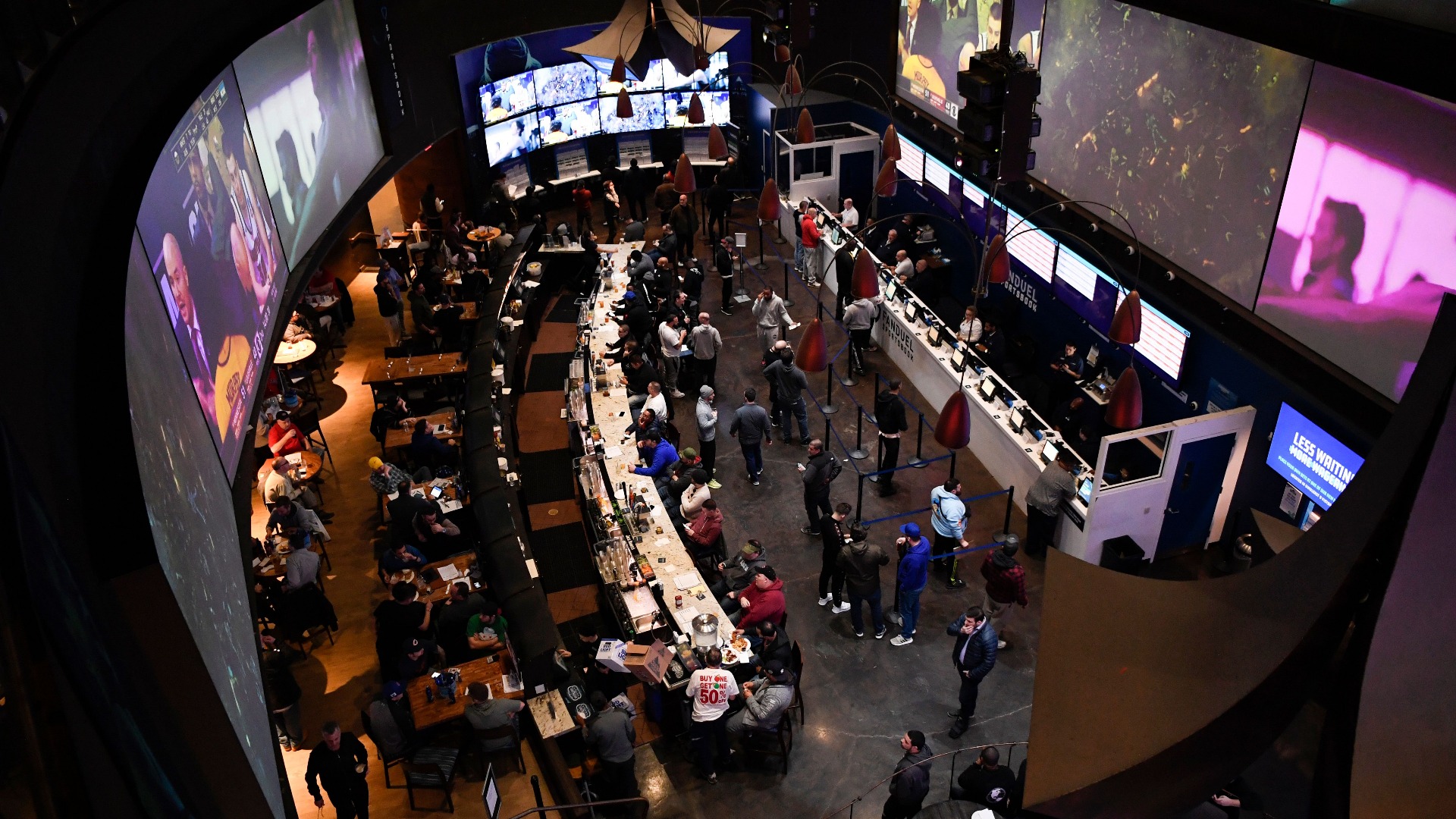 PENN Entertainment's 2026 strategic shift in online gaming