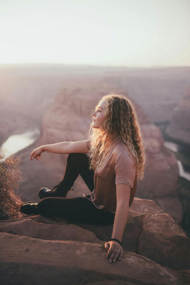 The 7 powerful self-care benefits of traveling alone