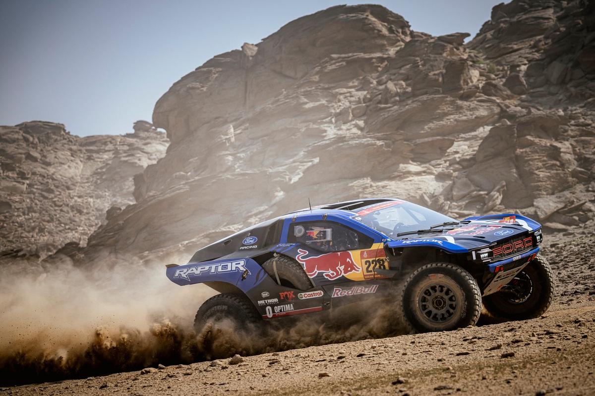 Dakar 2026, 5. etap: Ford'dan güçlü bir karşılık gelse de Toyota ...