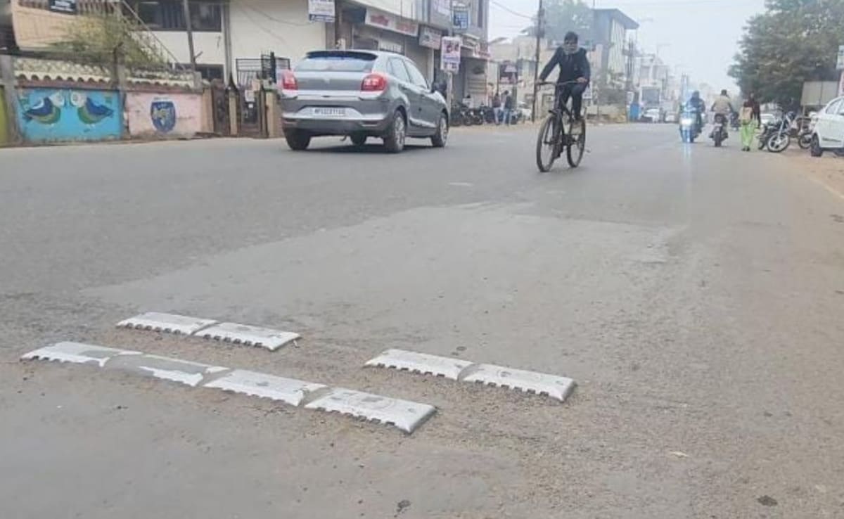 Newly installed speed breakers worth Rs 8 lakh stolen in Madhya Pradesh