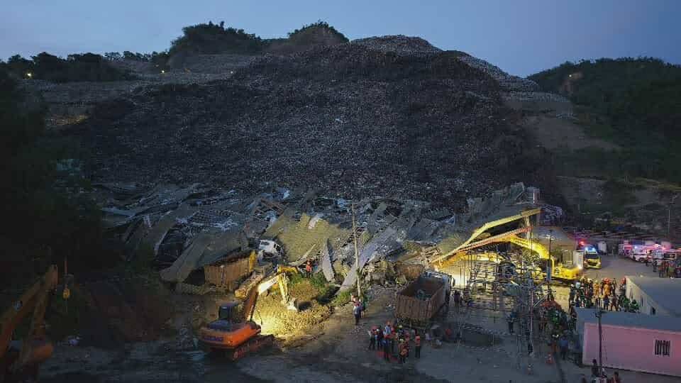 Search, rescue ops ongoing amid landfill landslide in Cebu City