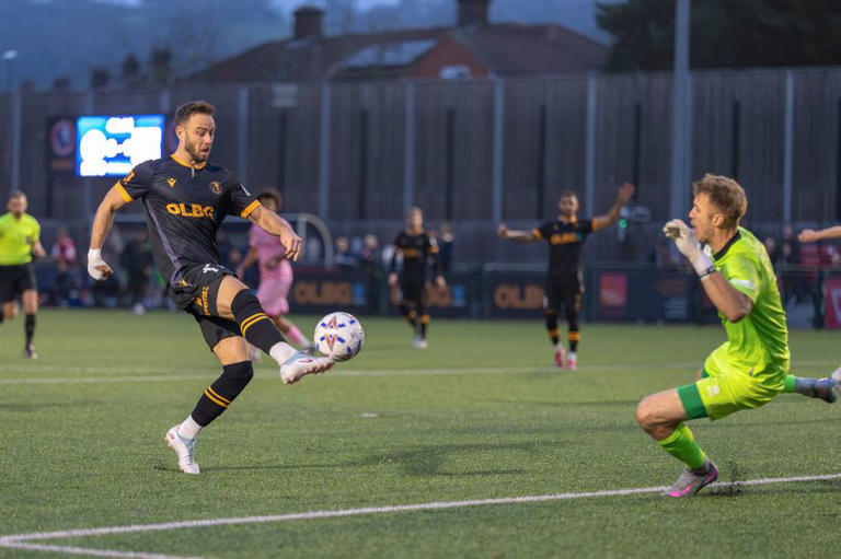 Josh Taylor targets Dorking Wanderers return before the end of 2026 ...