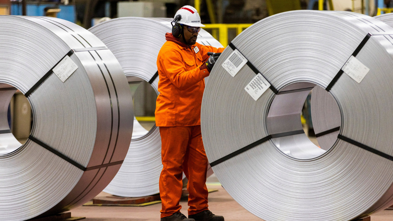 US tariffs force closure of 70-year steel plant—assets sold and layoffs ...