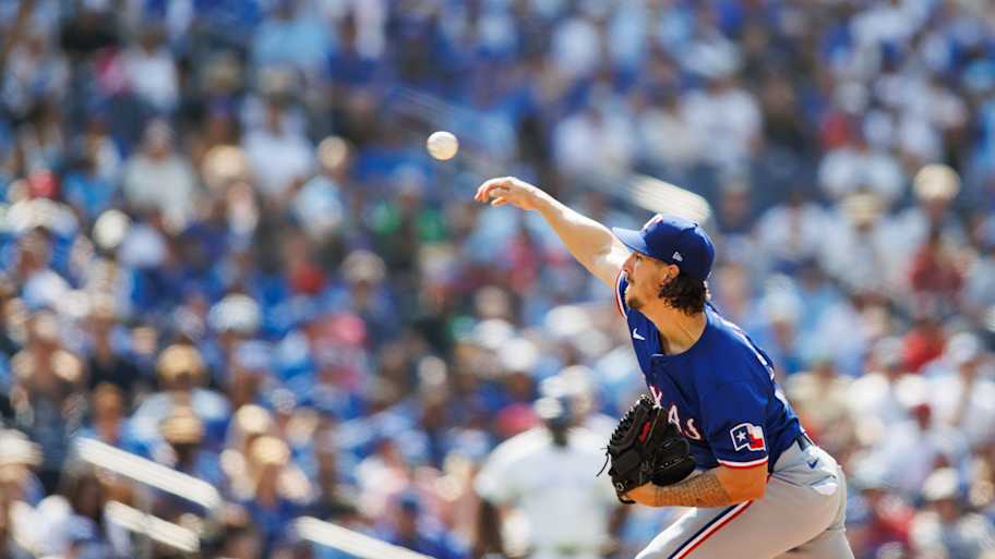 Former Texas Rangers starter signs one-year deal with Colorado Rockies