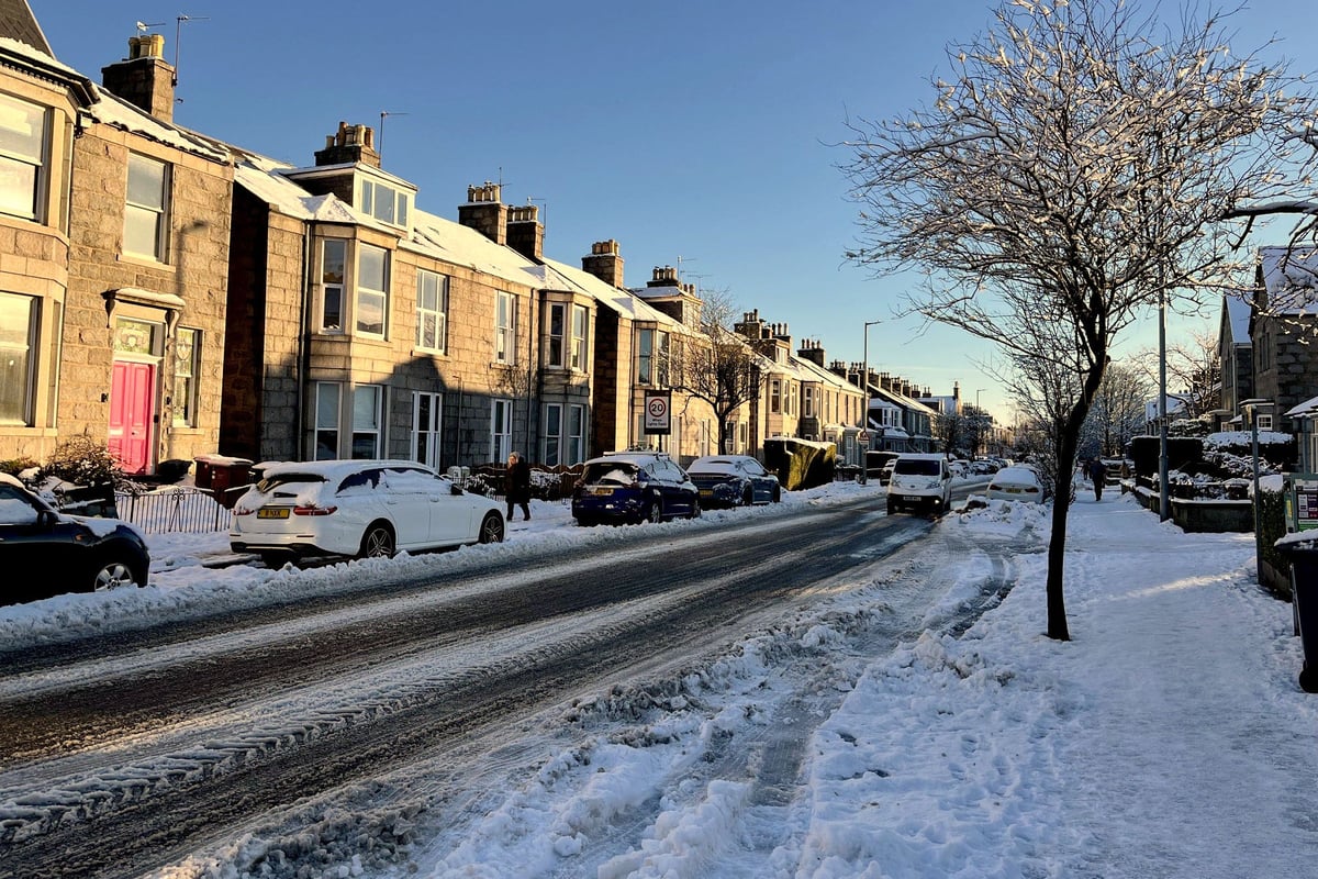 Motorway fully reopened following 'multiple collisions' in icy conditions