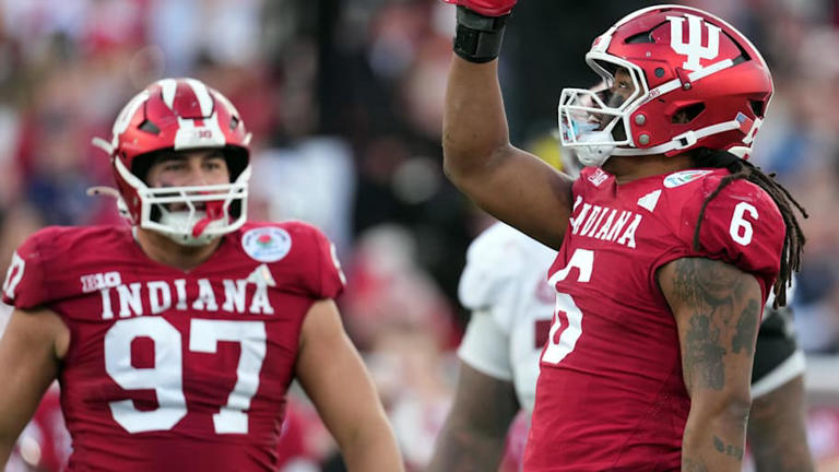 Dan Lanning makes unprecedented move with Oregon running back Jay Harris