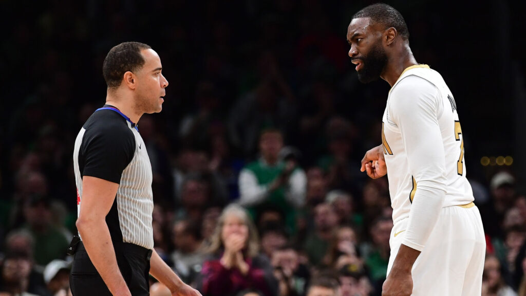 Irate Jaylen Brown rips refs in NSFW rant after Celtics fall to Spurs