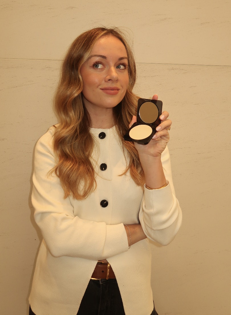 Move over Rhode phone case, Huda Beauty’s pop socket is the newest ...