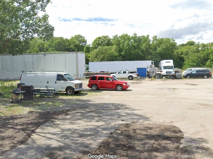 Rockdale victim 'will be lit up with bullets,' defendant drives BMW ...