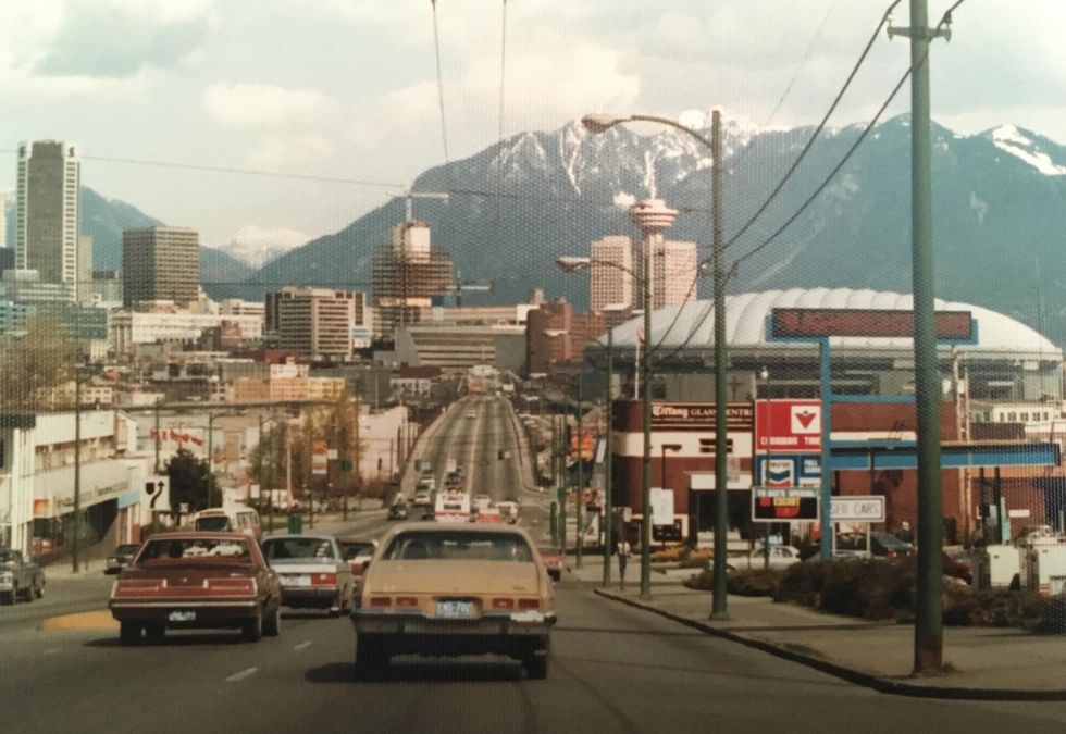Life looked different in 1984: Here are 21 photos that capture a world ...
