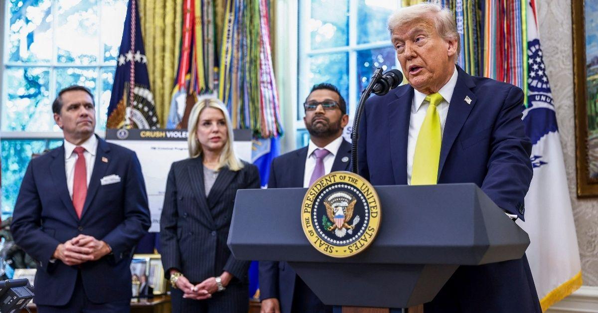 Donald Trump blabs about his cognitive tests as he insists all ...