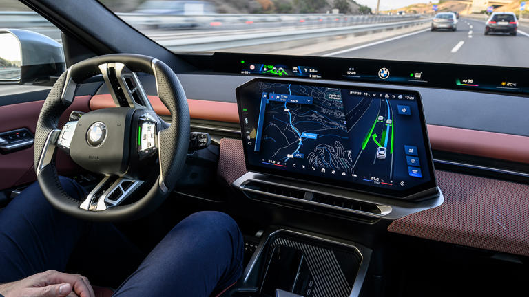 ‘Not a single person has requested that we return to the physical dial ...