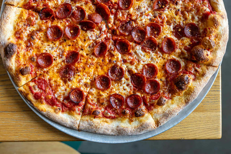 Small's Pizza
