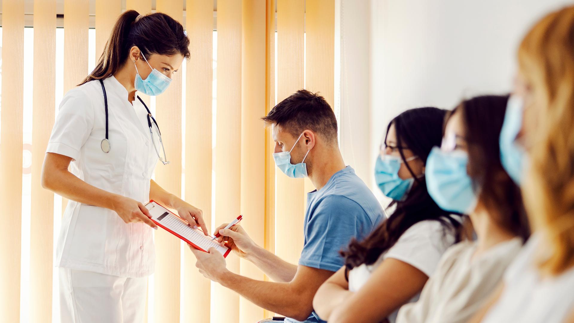 Hospital mask requirements due to surge in flu activity