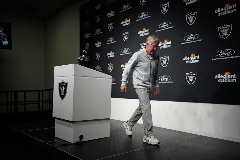 NFL coaching moves: Mike McDaniel fired by Dolphins