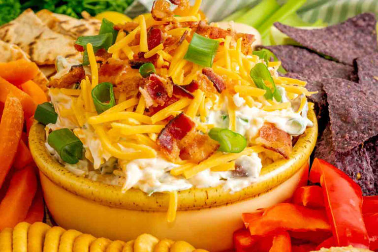 17 easy Super Bowl appetizers for a crowd