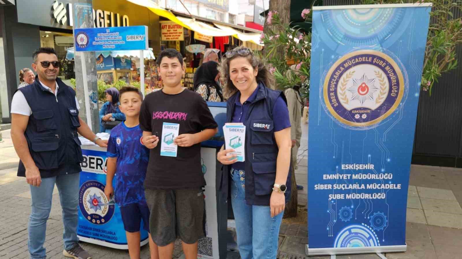 Eskişehir’de 1 yılda 65 bin 82 vatandaş siber suçlarla ilgili ...