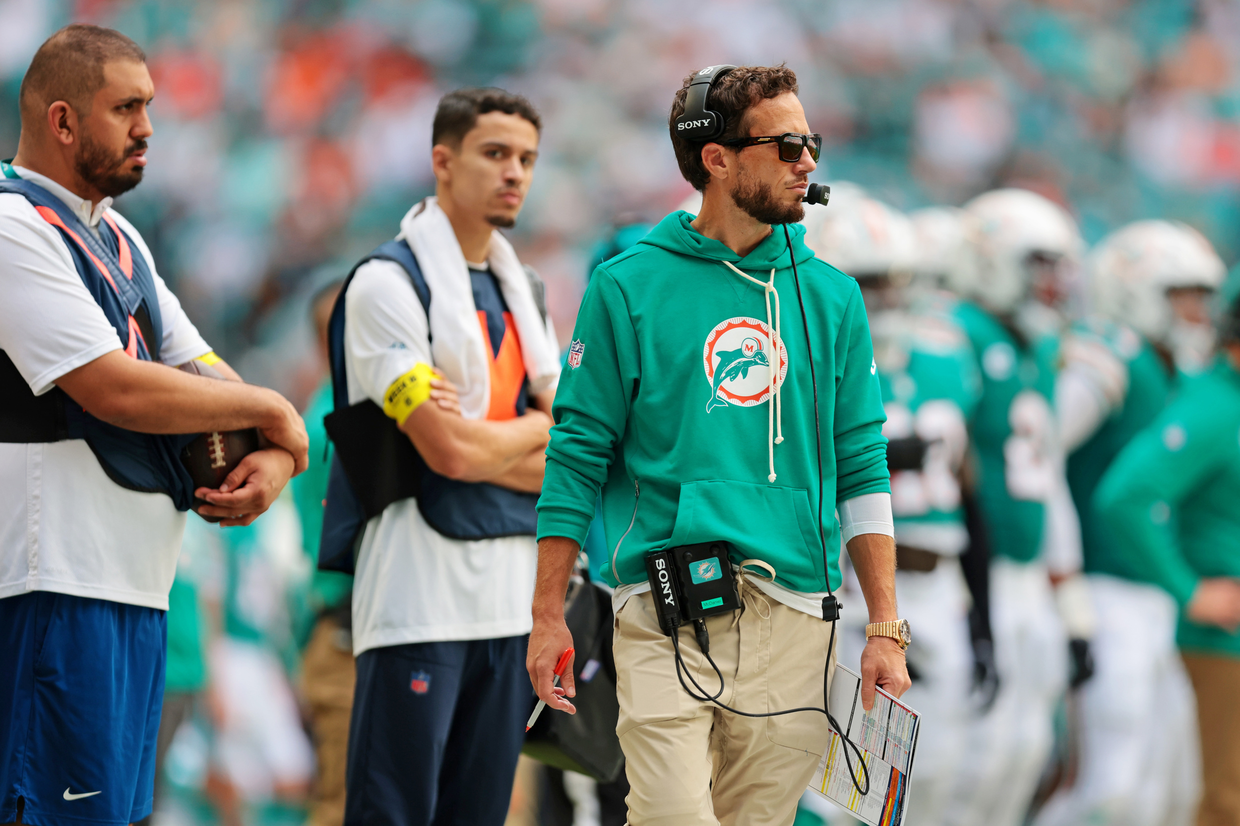 Dolphins fire HC Mike McDaniel