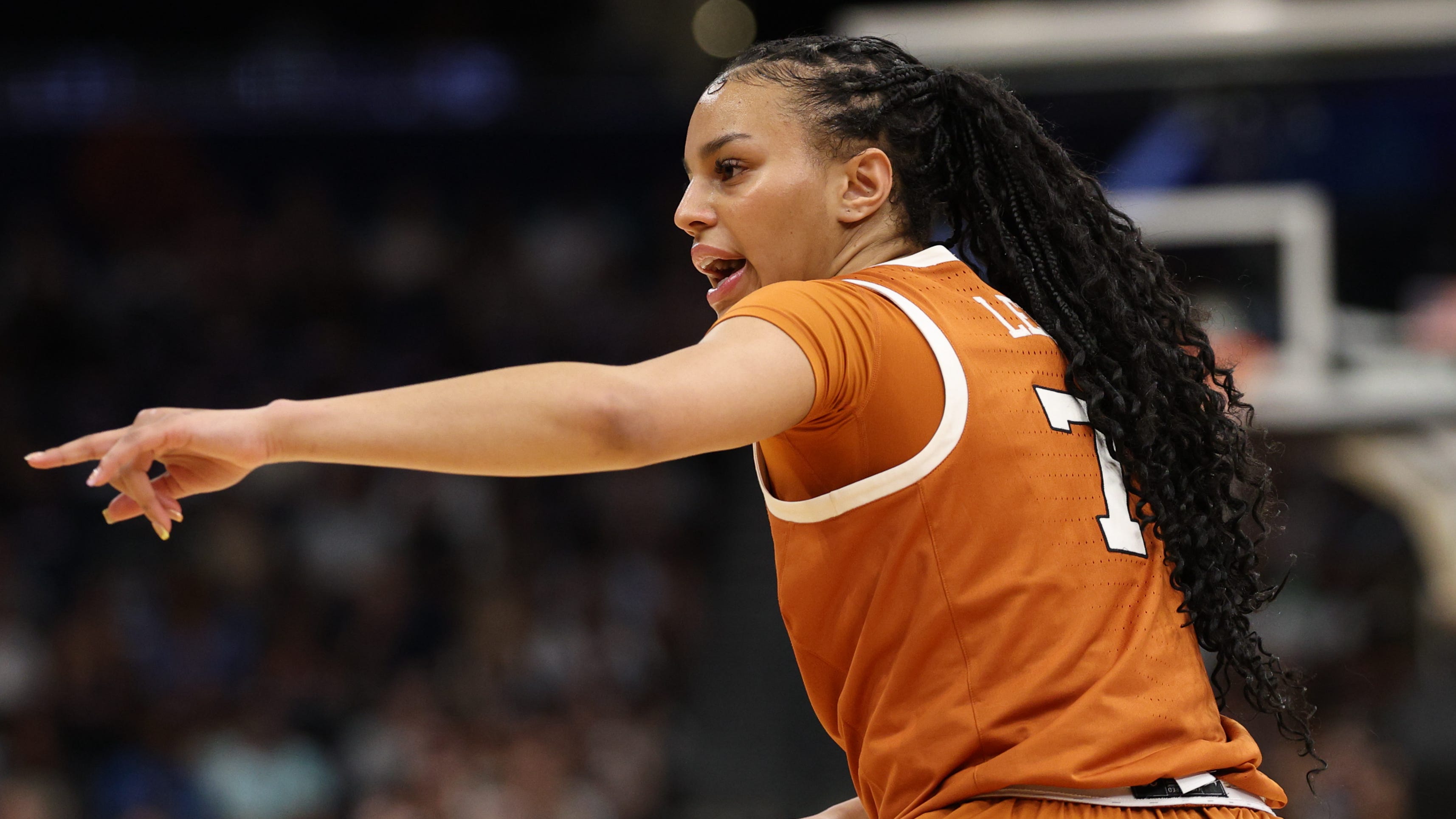 Ole Miss women’s basketball head coach praises Texas guard Jordan Lee