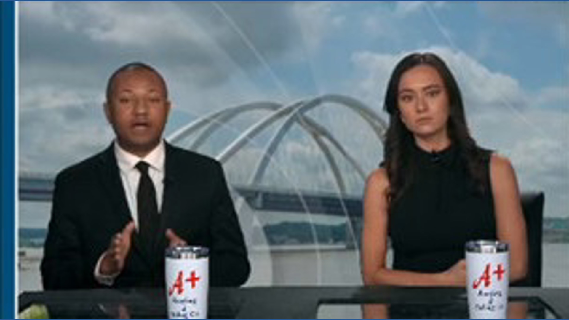 Early morning house fire under investigation in Moline