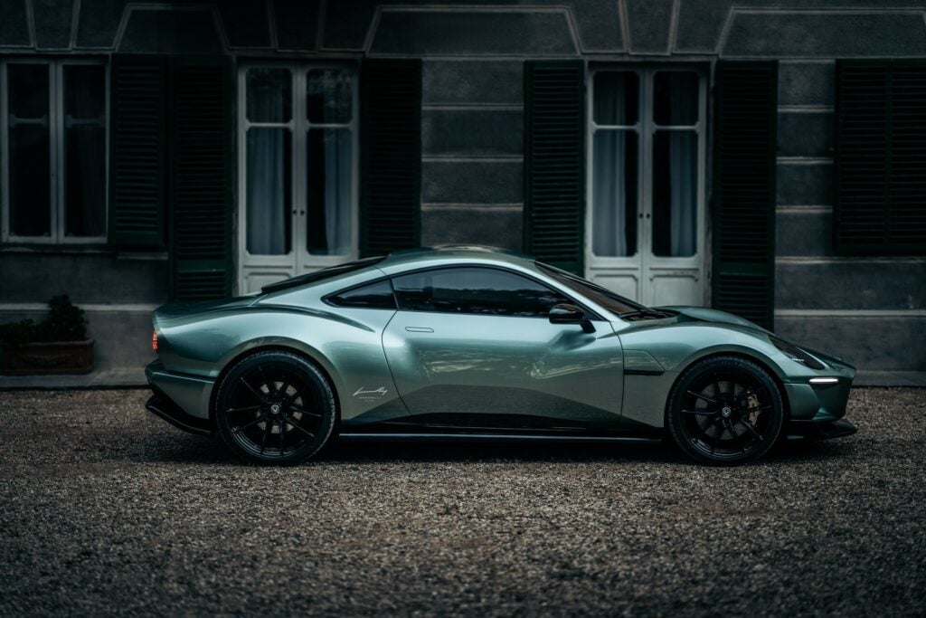 « Vous êtes blindés » : Caterham vise désormais les Américains d'une ...