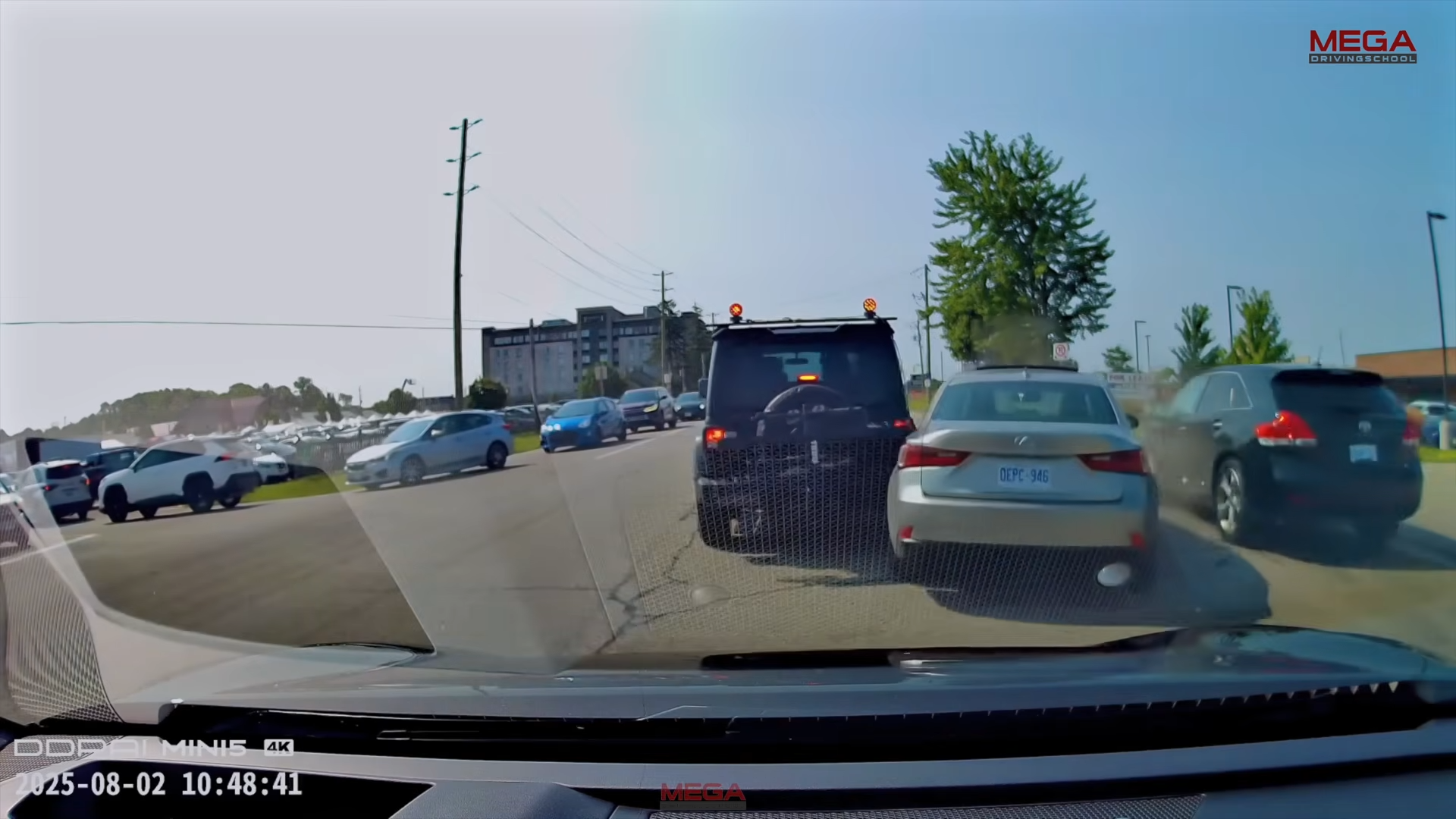 Road erupts in chaos after driver joins lane blindly