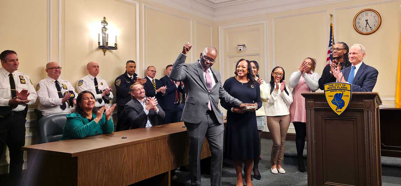 City's first new public safety commissioner in 15 years sworn in in ...