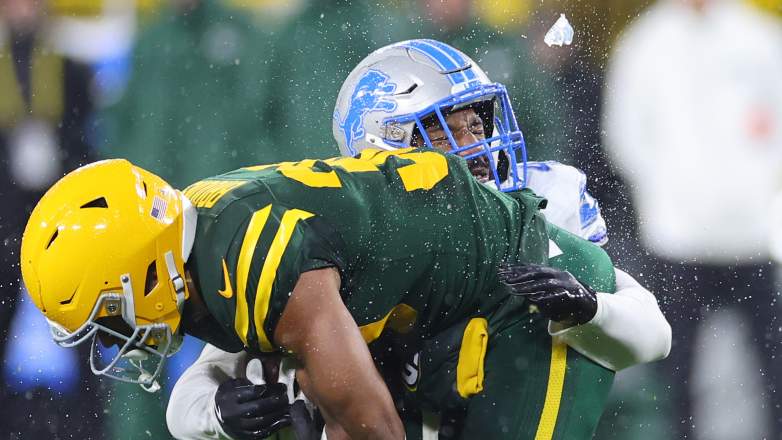 Bears add former All-Pro linebacker ahead of playoff matchup vs. Packers