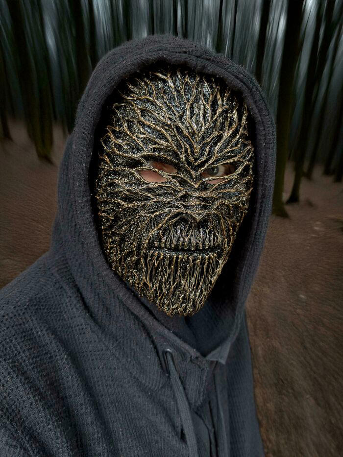 69 strange glitch in the matrix moments shared by online users