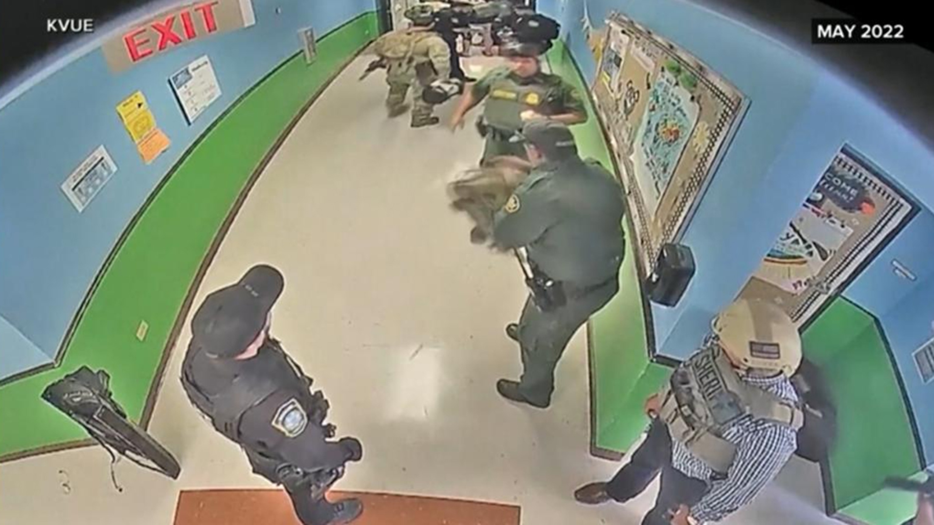 Judge tosses testimony of key prosecution witness in Uvalde officer trial