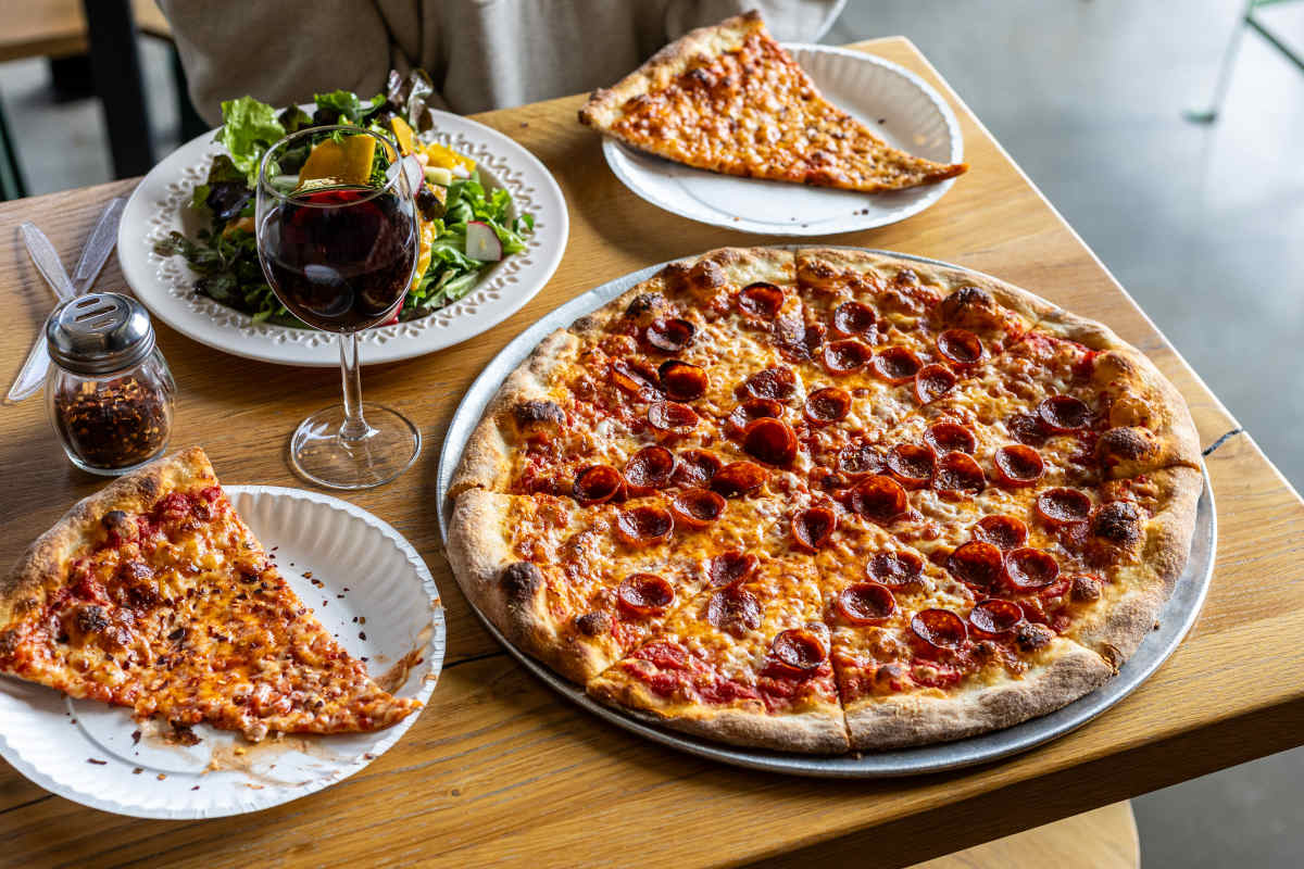 Small's Pizza