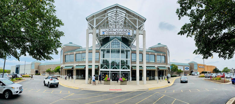 Longstanding north suburban mall to be reimagined, village says